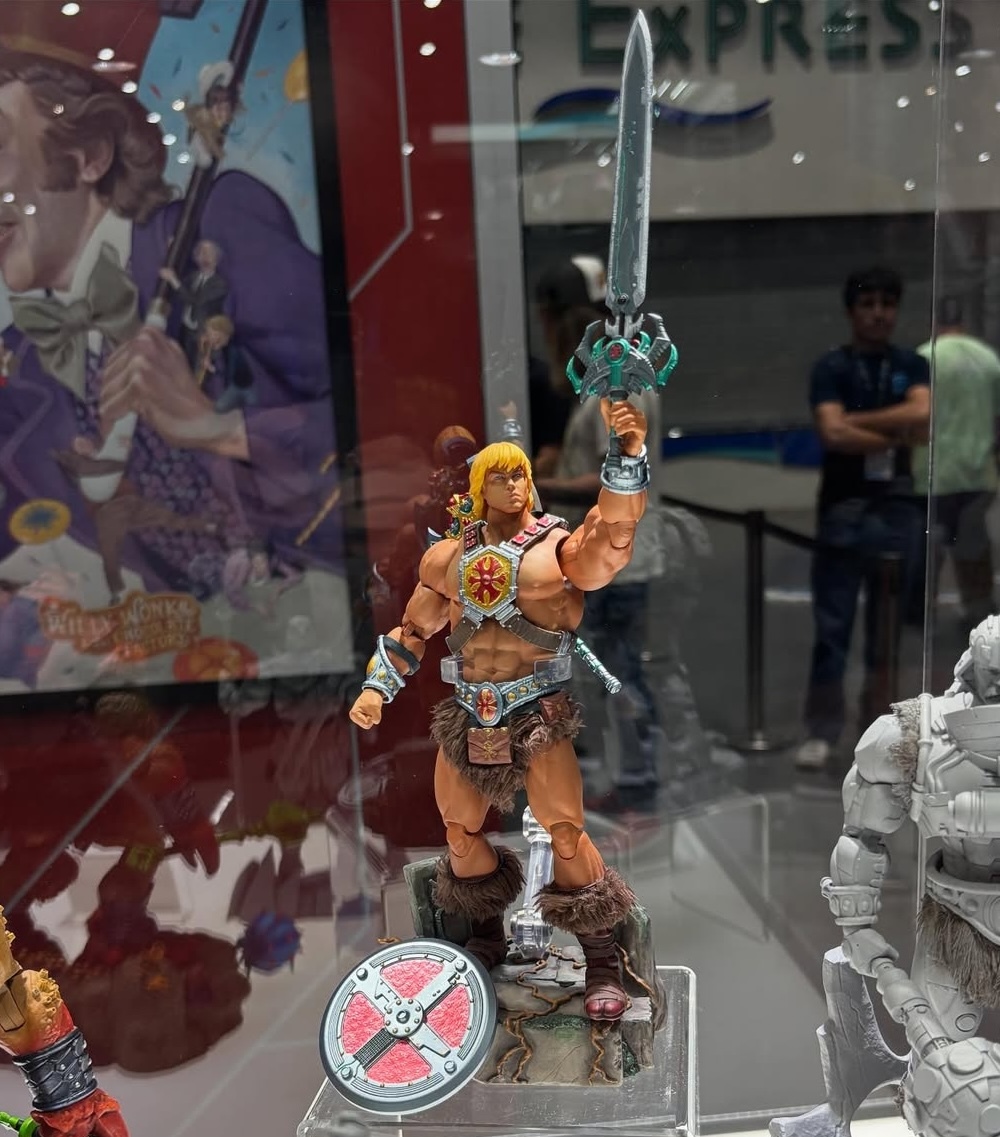 PlanetEternia | Toys | SDCC 2025: Mondo zeigt MotU 200X sowie She-Ra ...
